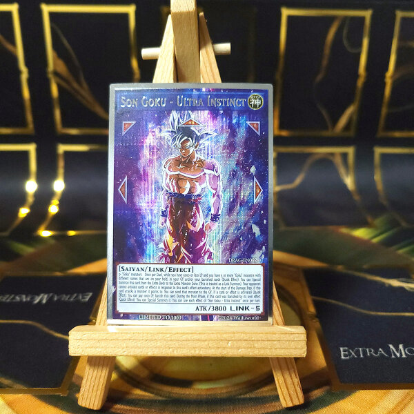 Secret Rare Full-Art - Son Goku - Ultra Instinct (Titanium Silver Rar ...