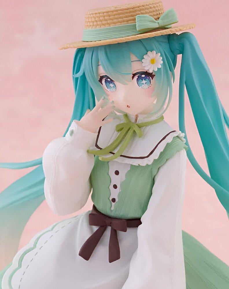 Hatsune Miku PVC Statue Figure Hatsune Miku Fashion Country Ver. 18 c ...